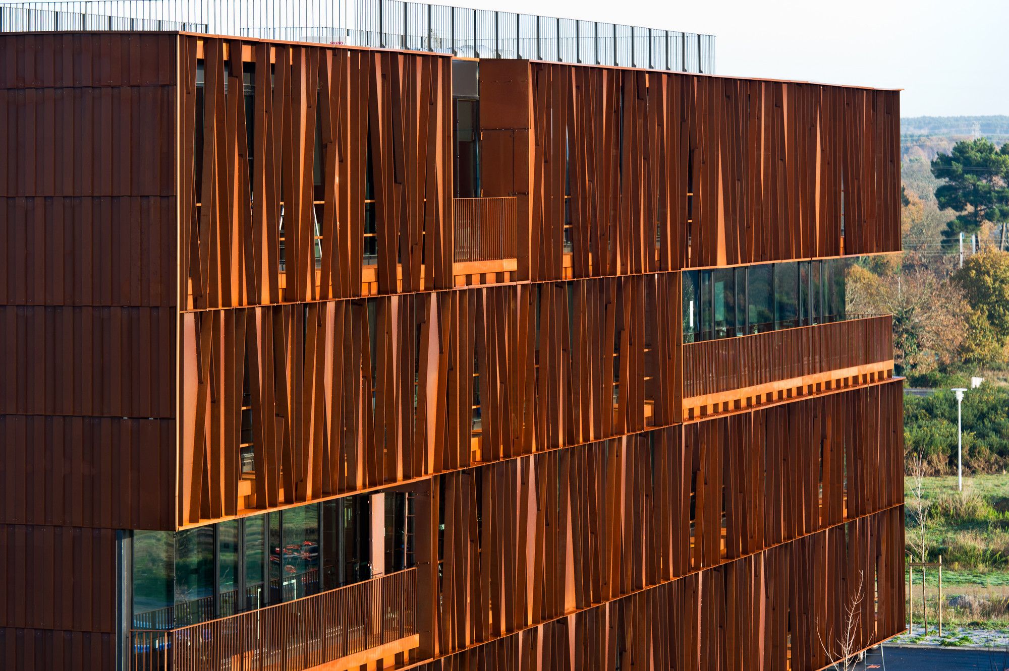 Le Monde du Corten: L'acier qui vit - Acier Corten